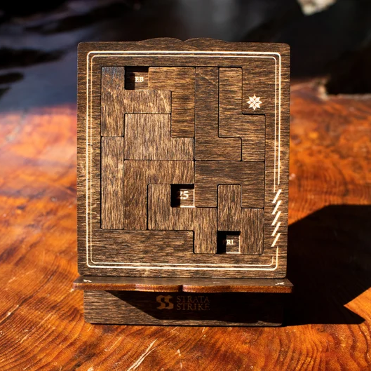 Strata Strike - Wooden Daily Calendar Puzzle – BoardGameGeek Store